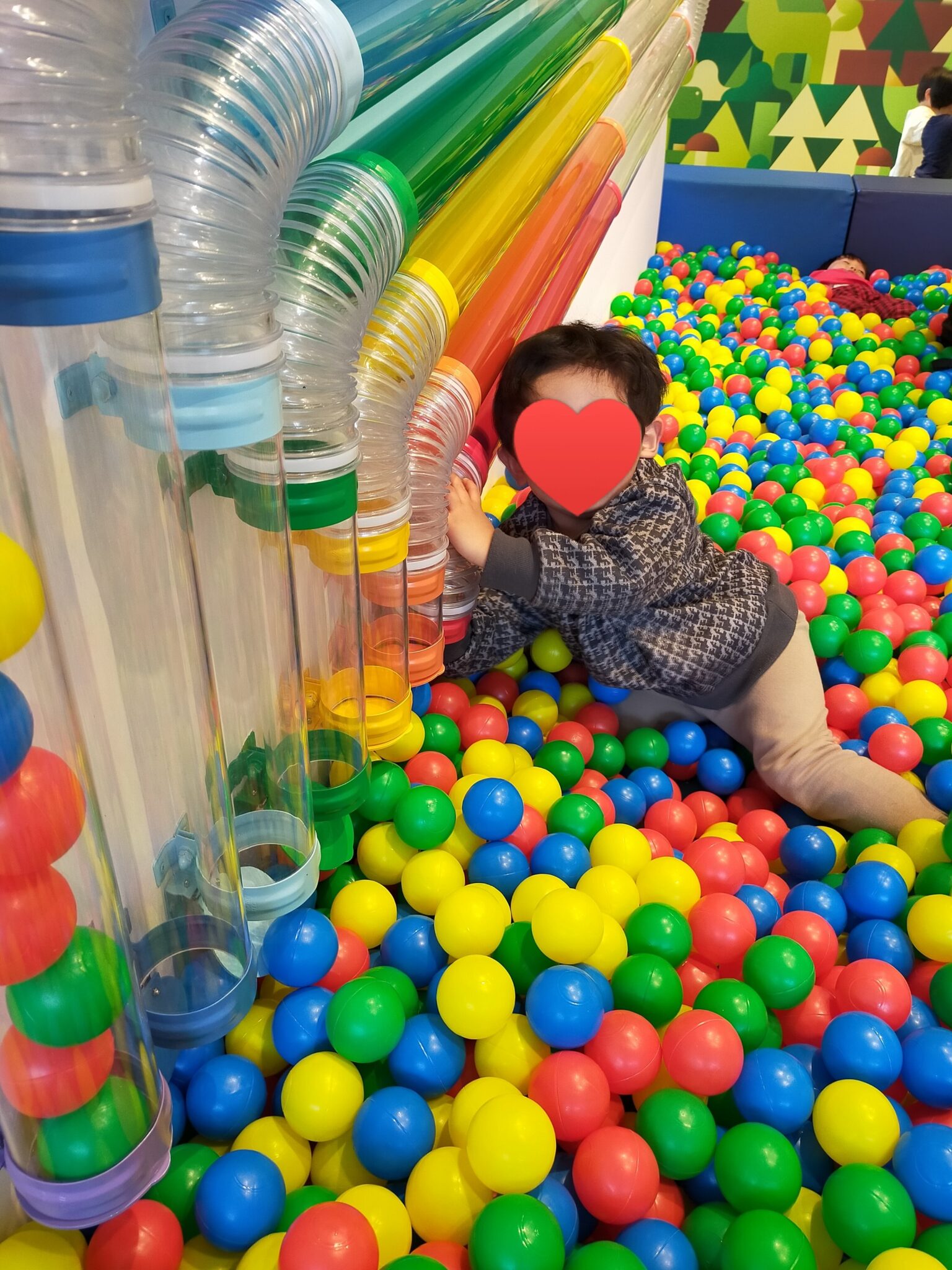 話題の外苑前の無料施設！【ITOCHU SDGs STUDIO KIDS PARK】全エリア紹介！予約は？ - ゆるいくじ